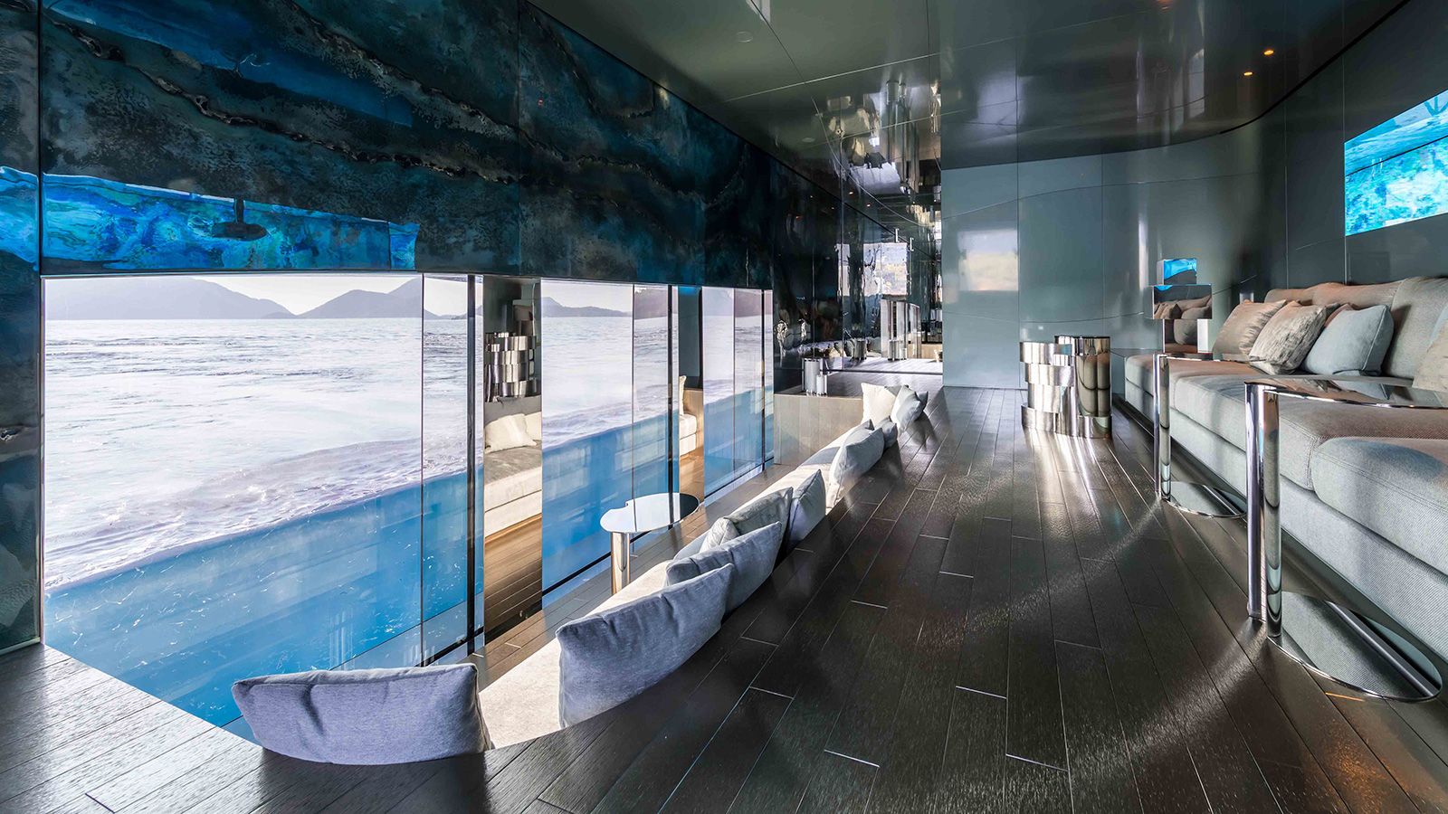 The expanding possibilities of on board glass